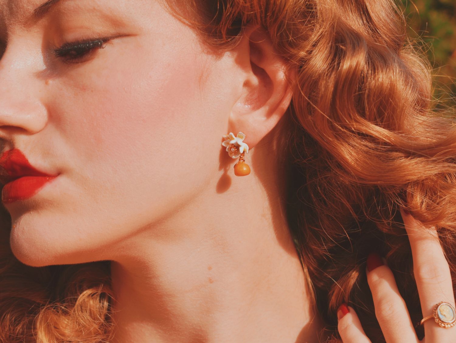 Lilly Harvent x Selenichast