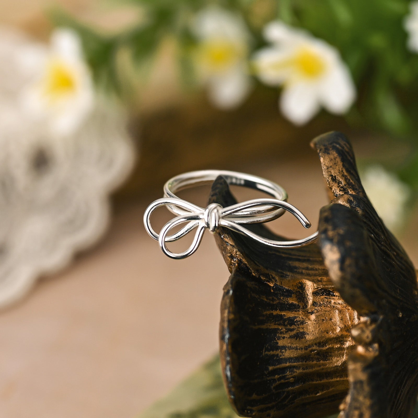 Selenichast Silver Elegant Bow Ring Silver Jewelry Gift for Women